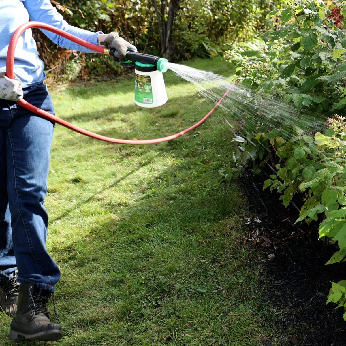 Chameleon® Hose End Sprayer - H.D. Hudson